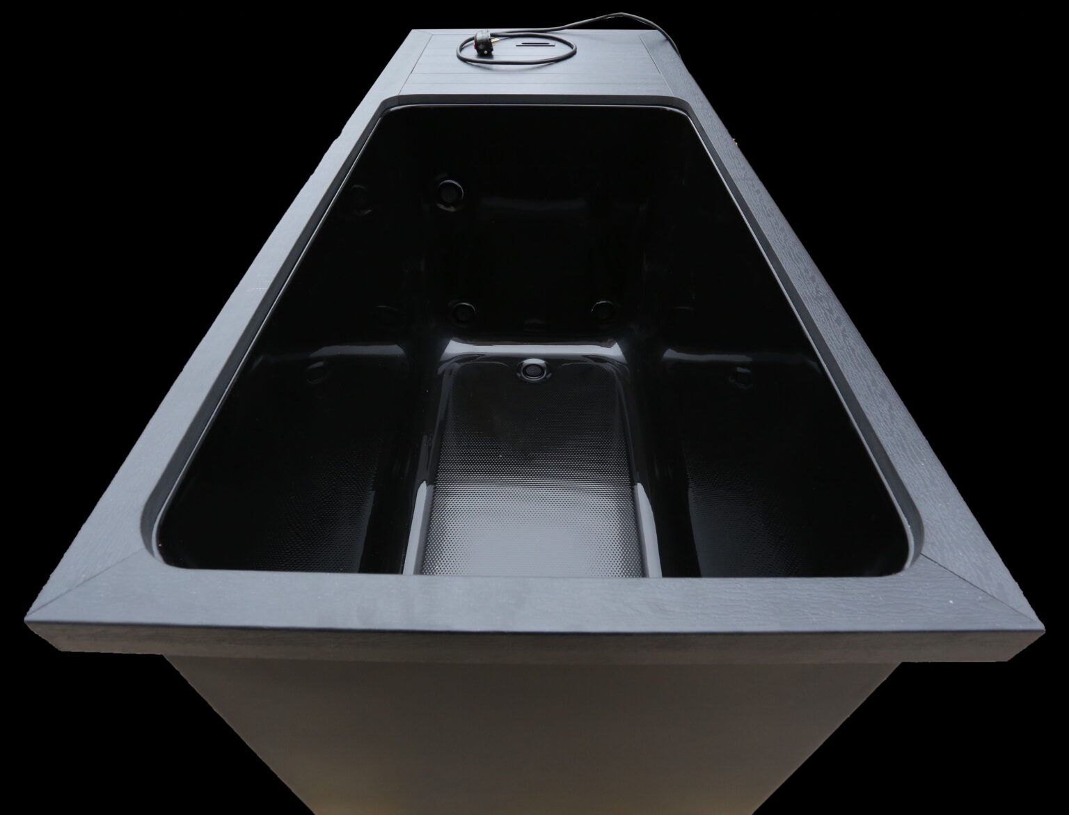 Chill Tub Obsidian - Cold Plunge Tub | Wellness Shop